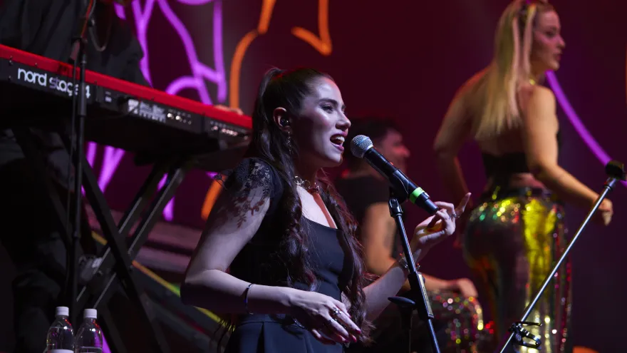 Sol Cansino presentó su primer álbum solista: “Habla de mi historia de ...