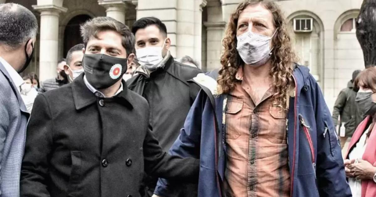 Por tranzar paritarias a la baja con Kicillof, escracharon al titular ...