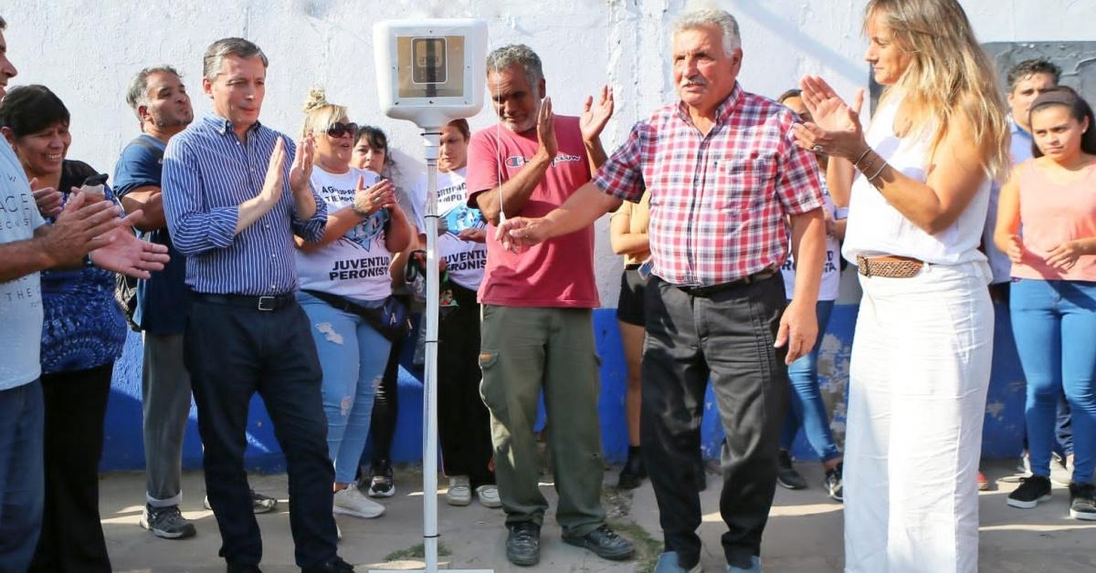 Fernando Gray y Malena Galmarini inauguraron la ampliación de la red cloacal en Esteban Echeverría