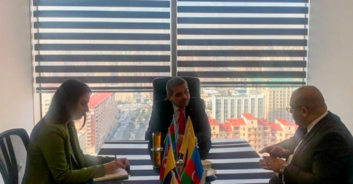 Reunión colaborativa entre Luis Fernando Cuartas Ayala y Mahir Gurbanov