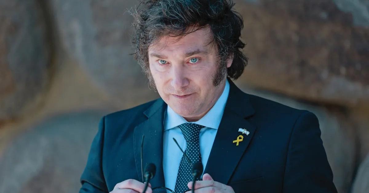 La SIDE ya gastó el 80 por ciento de los 100.000 millones de pesos ...